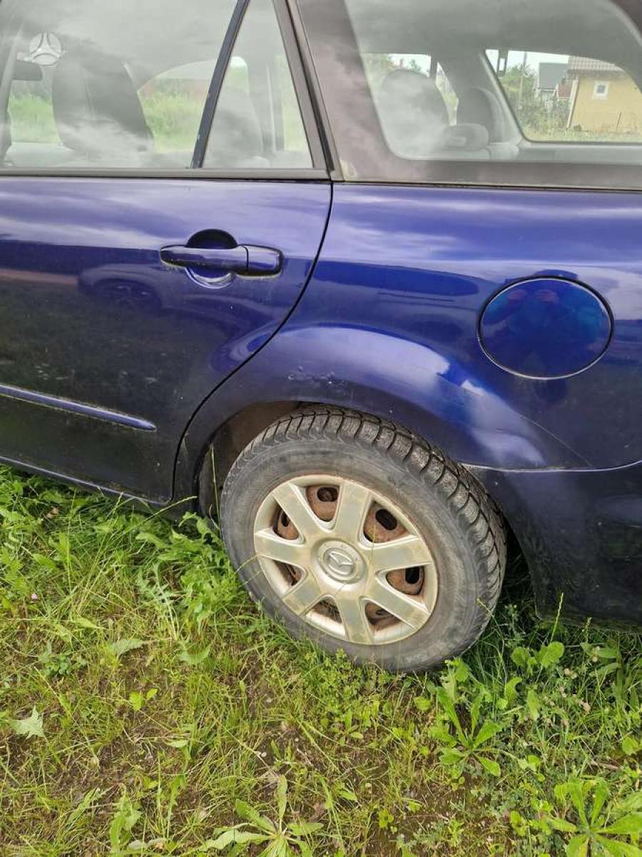 Синий Мазда 6 2005 в Клайпеда, объемом двигателя 2.00 л и пробегом 187 тыс. км за 1000 €, фото 5 на AUTOMOTO.COM.LV