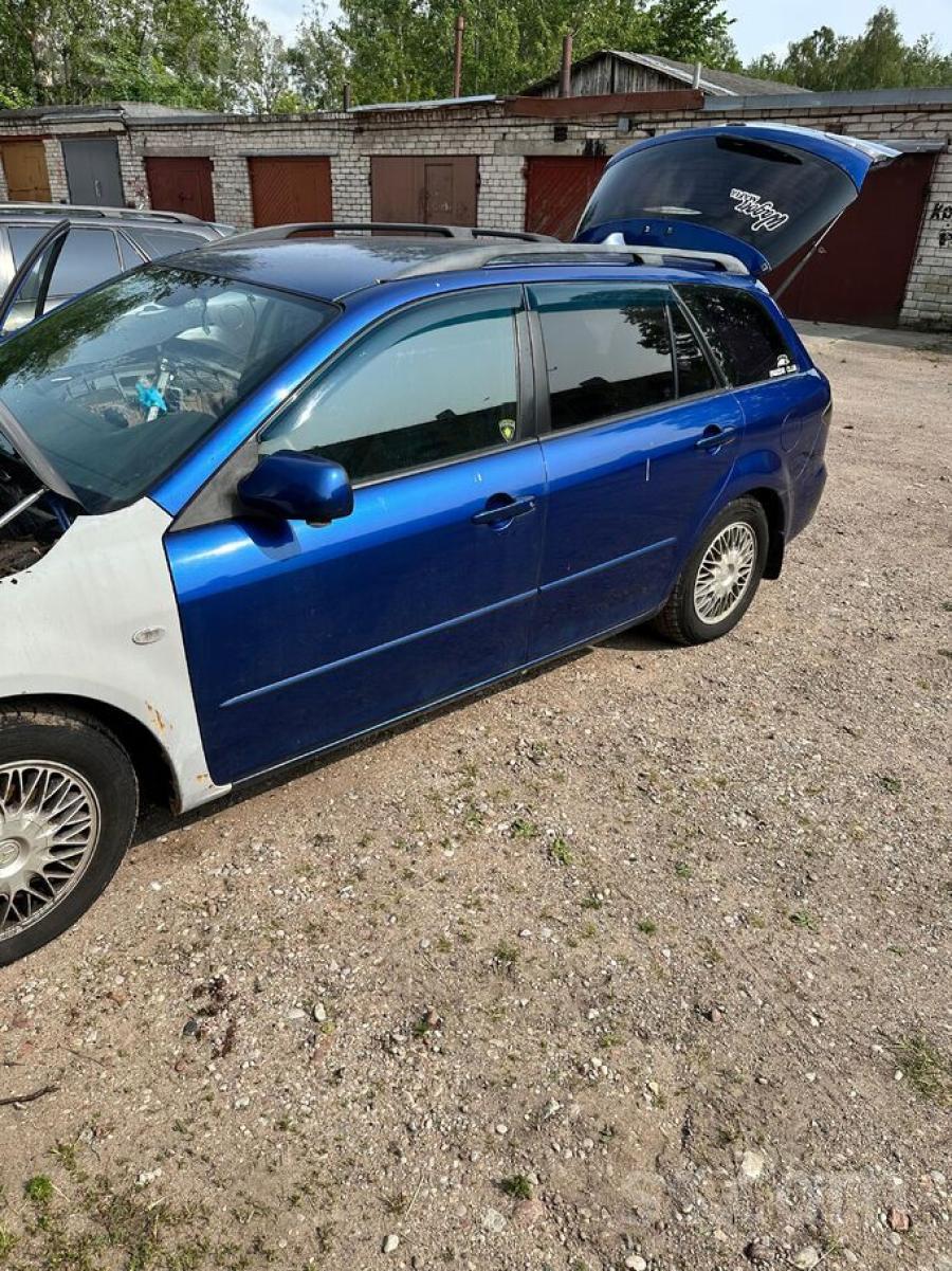 Blue Mazda 6 2006 in Liepaja, with an engine capacity of 2.00 L and mileage of 264 thousand km for 850 €, photo 7 on AUTOMOTO.COM.LV