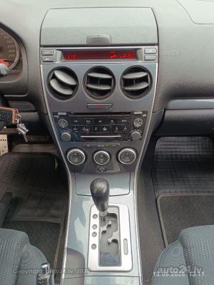 Zils Mazda 6 2006 Rīga, ar dzinēja tilpumu 2.30 L un nobraukumu 272 tūkst. km par 750 €, foto 10 vietnē AUTOMOTO.COM.LV