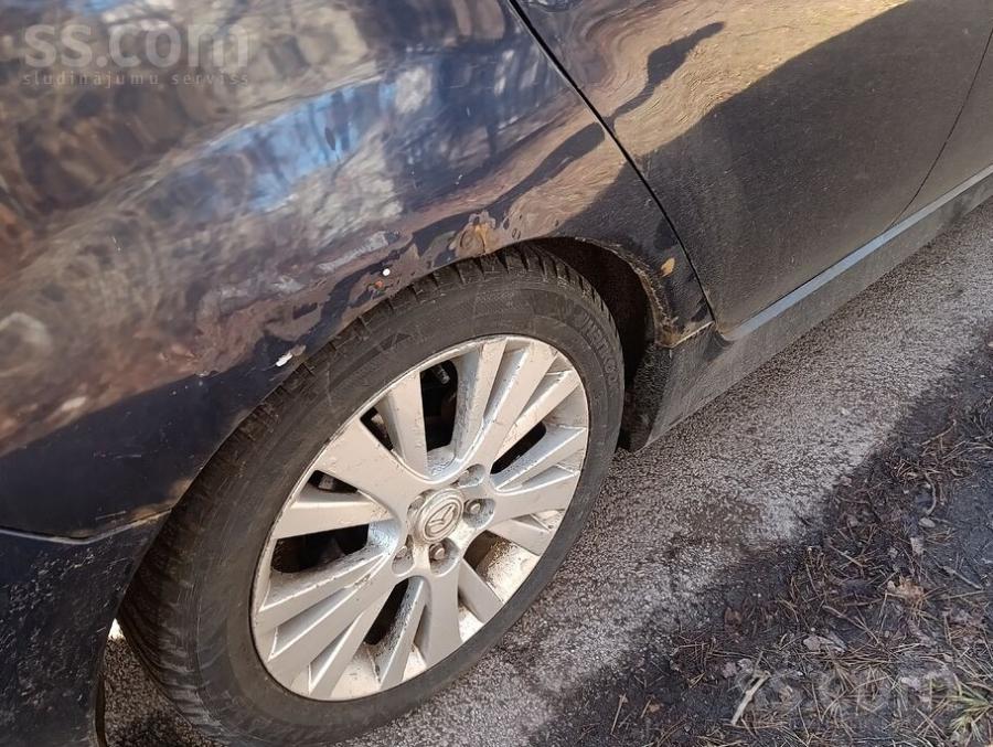 Zils Mazda 6 2008 Jelgava, ar dzinēja tilpumu 2.00 L un nobraukumu 371 tūkst. km par 1300 €, foto 4 vietnē AUTOMOTO.COM.LV