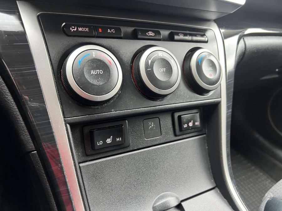 Синий Мазда 6 2009 в Шяуляй, объемом двигателя 2.18 л и пробегом 285 тыс. км за 2500 €, фото 24 на AUTOMOTO.COM.LV