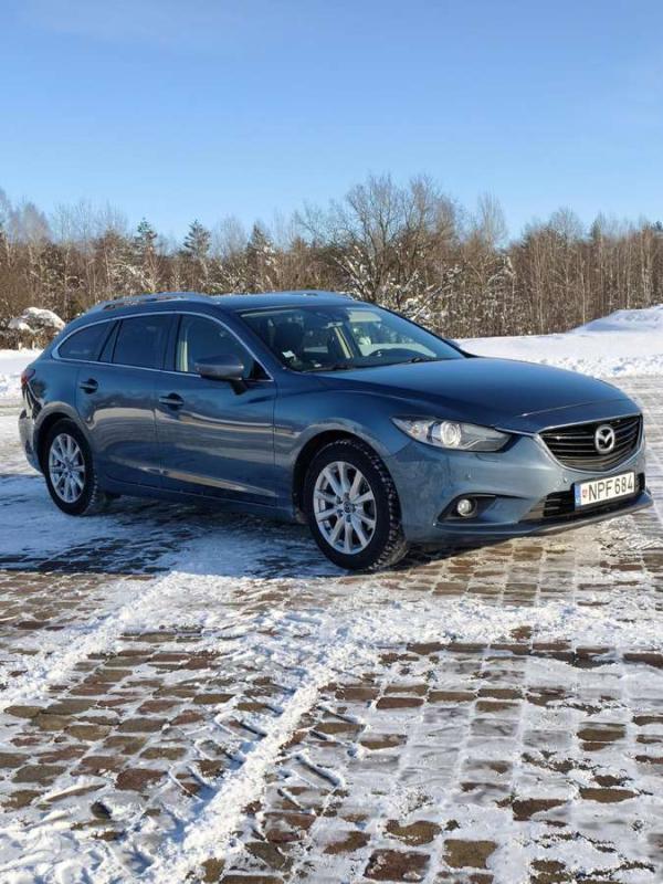 Blue Mazda 6 2013 in Plunge, with an engine capacity of 2.20 L and mileage of 287 thousand km for 4900 €, photo 3 on AUTOMOTO.COM.LV