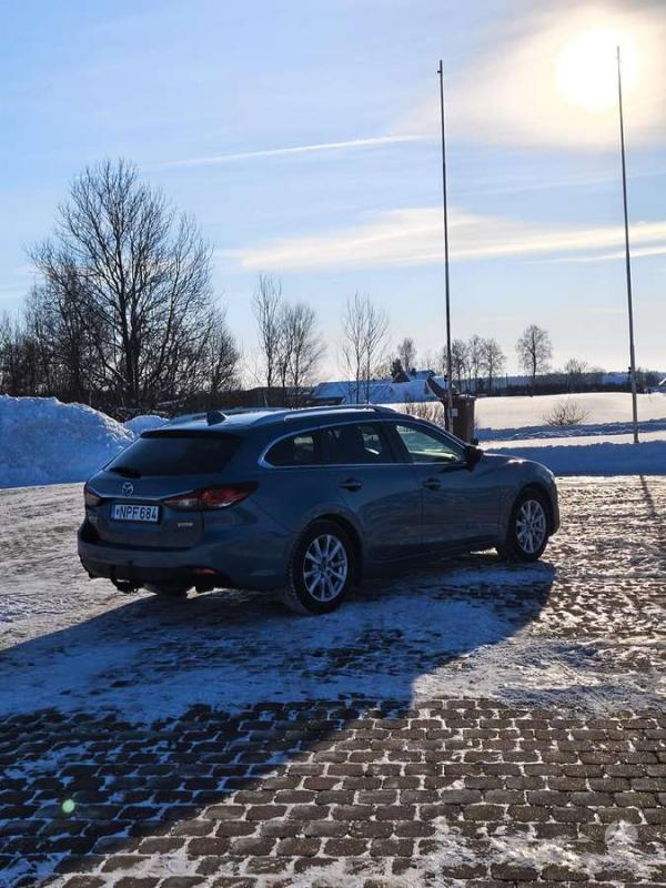 Blue Mazda 6 2013 in Plunge, with an engine capacity of 2.20 L and mileage of 287 thousand km for 4900 €, photo 8 on AUTOMOTO.COM.LV