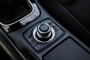 Zils Mazda 6 2013 Jelgava, ar dzinēja tilpumu 2.20 L un nobraukumu 141 tūkst. km par 5500 €, foto 17 vietnē AUTOMOTO.COM.LV