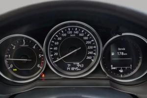 Zils Mazda 6 2013 Jelgava, ar dzinēja tilpumu 2.20 L un nobraukumu 141 tūkst. km par 5500 €, foto 20 vietnē AUTOMOTO.COM.LV