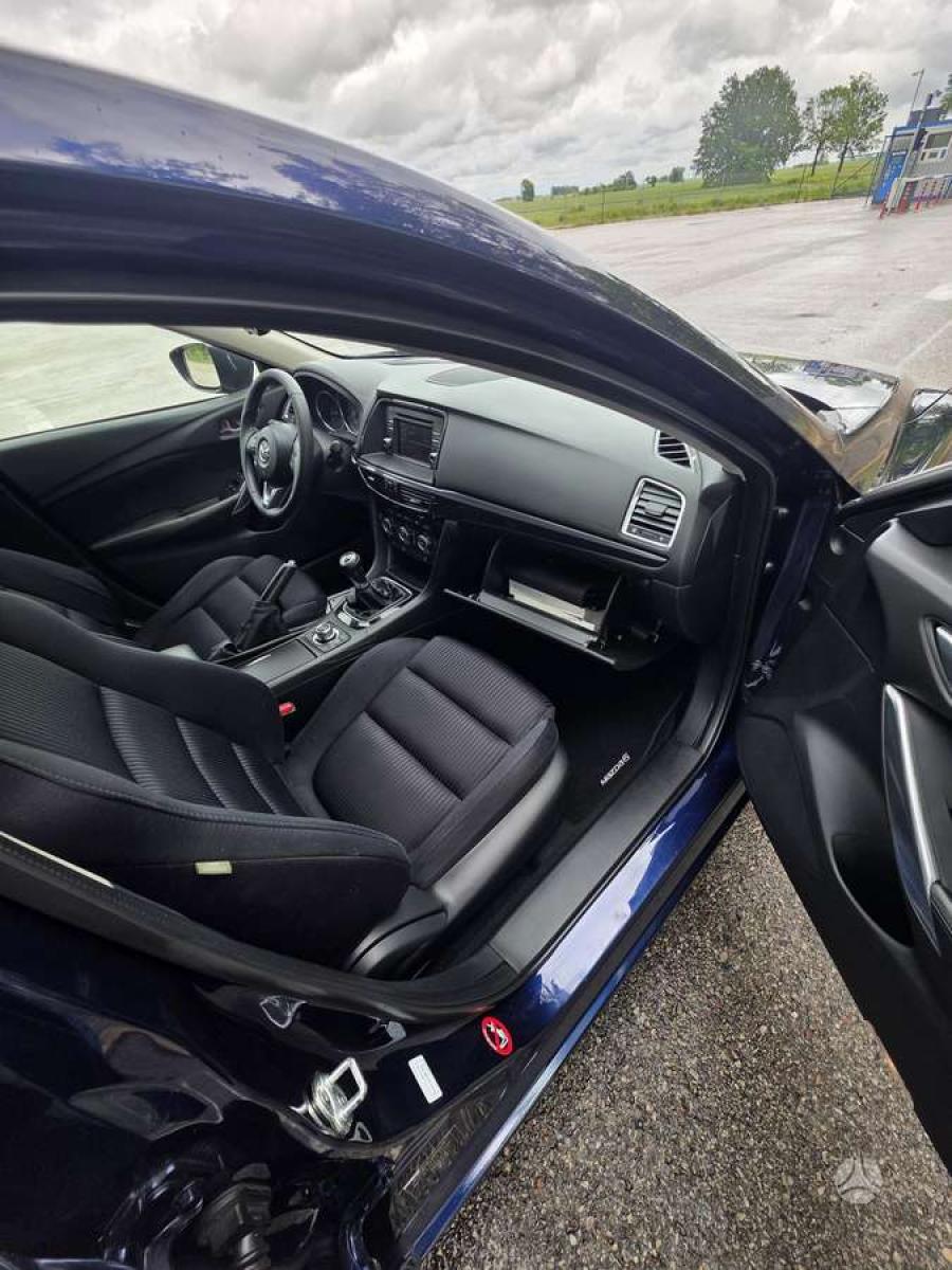 Blue Mazda 6 2013 in Marijampole, with an engine capacity of 2.18 L and mileage of 233 thousand km for 4350 €, photo 8 on AUTOMOTO.COM.LV