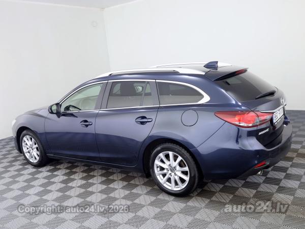 Blue Mazda 6 2014 in Tallinn, with an engine capacity of 2.20 L and mileage of 246 thousand km for 3999 €, photo 4 on AUTOMOTO.COM.LV