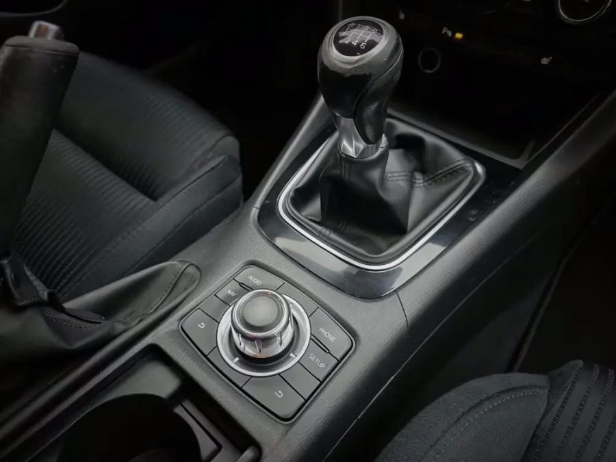 Blue Mazda 6 2014 in Riga, with an engine capacity of 2.20 L and mileage of 287 thousand km for 4590 €, photo 15 on AUTOMOTO.COM.LV
