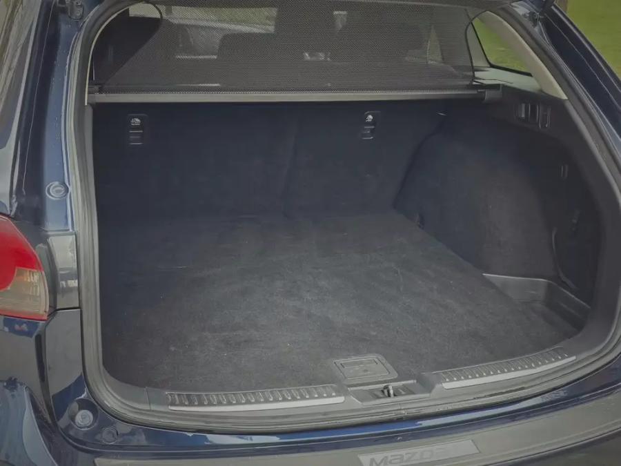 Blue Mazda 6 2014 in Riga, with an engine capacity of 2.20 L and mileage of 287 thousand km for 4590 €, photo 23 on AUTOMOTO.COM.LV
