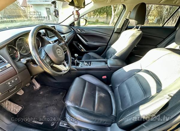 Zils Mazda 6 2015 Terva, ar dzinēja tilpumu 2.20 L un nobraukumu 290 tūkst. km par 8500 €, foto 8 vietnē AUTOMOTO.COM.LV