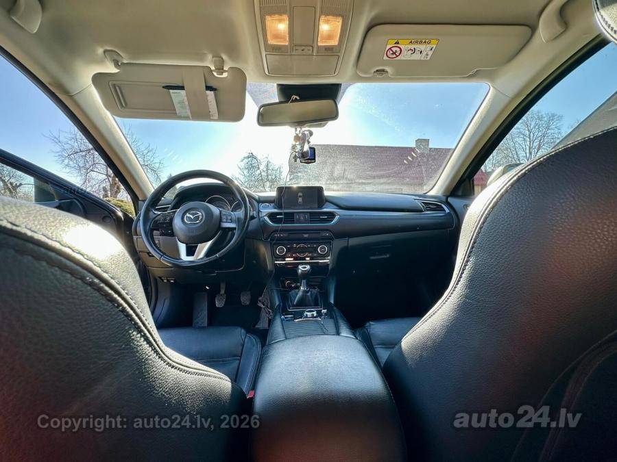 Синий Мазда 6 2015 в Тырва, объемом двигателя 2.20 л и пробегом 290 тыс. км за 8500 €, фото 10 на AUTOMOTO.COM.LV