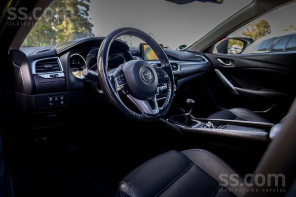 Zils Mazda 6 2015 Rīga, ar dzinēja tilpumu 2.20 L un nobraukumu 207 tūkst. km par 6490 €, foto 8 vietnē AUTOMOTO.COM.LV