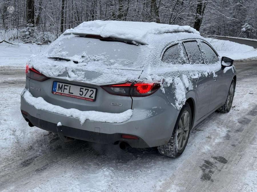 Blue Mazda 6 2017 in Kelme, with an engine capacity of 2.20 L and mileage of 309 thousand km for 4900 €, photo 4 on AUTOMOTO.COM.LV