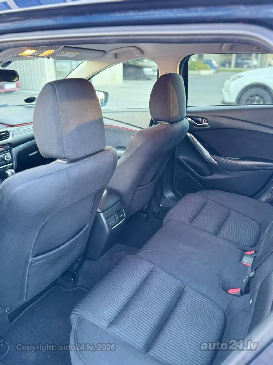 Zils Mazda 6 2017 Tallina, ar dzinēja tilpumu 2.20 L un nobraukumu 240 tūkst. km par 8500 €, foto 10 vietnē AUTOMOTO.COM.LV