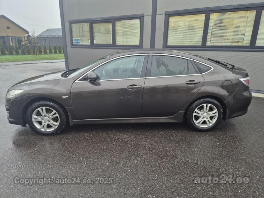 Brown Mazda 6 2010 in Parnu, with an engine capacity of 2.00 L and mileage of 167 thousand km for 4999 €, photo 8 on AUTOMOTO.COM.LV
