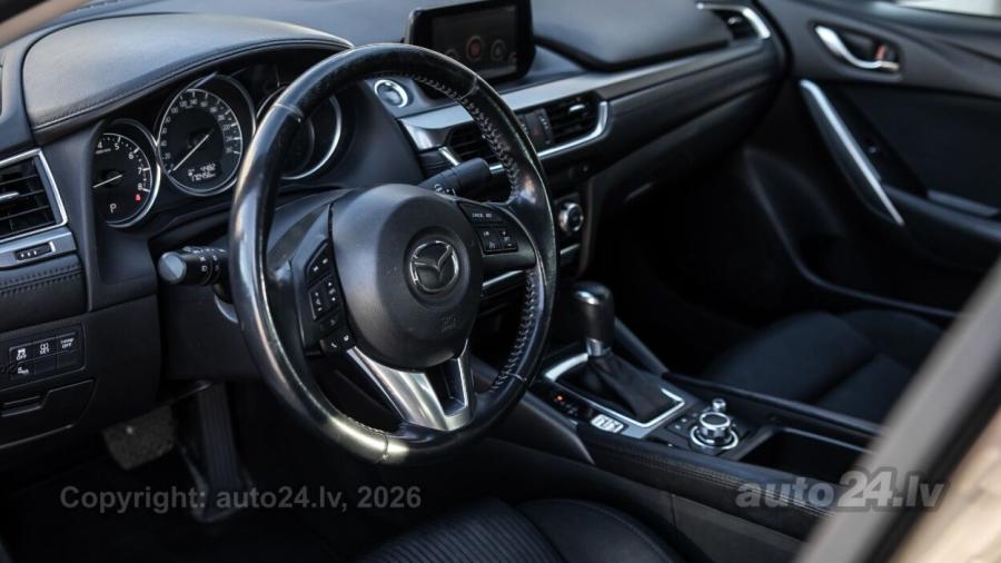 Brown Mazda 6 2016 in Tallinn, with an engine capacity of 2.00 L and mileage of 171 thousand km for 12900 €, photo 13 on AUTOMOTO.COM.LV