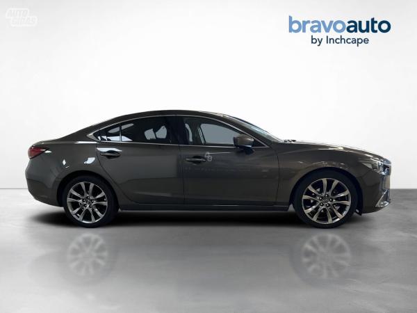Brown Mazda 6 2018 in Vilnius, with an engine capacity of 2.50 L and mileage of 147 thousand km for 14900 €, photo 7 on AUTOMOTO.COM.LV