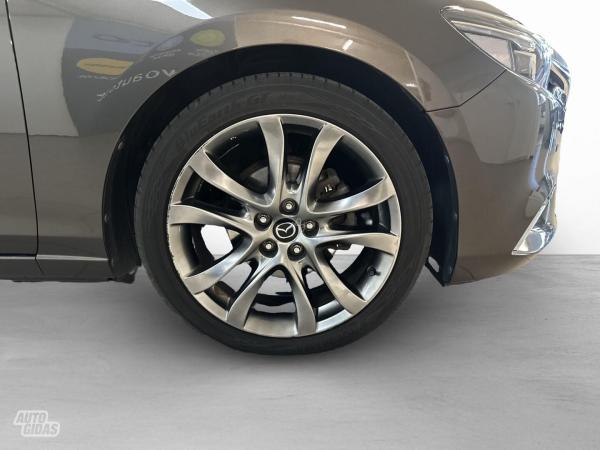 Brown Mazda 6 2018 in Vilnius, with an engine capacity of 2.50 L and mileage of 147 thousand km for 14900 €, photo 10 on AUTOMOTO.COM.LV