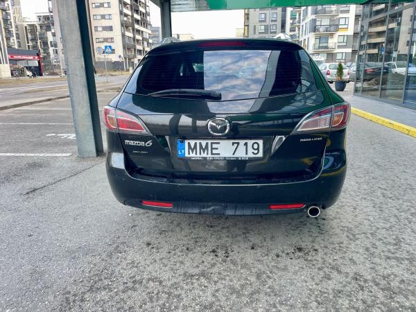 Brown Mazda 6 2009 in Vilnius, with an engine capacity of 2.00 L and mileage of 290 thousand km for 2650 €, photo 9 on AUTOMOTO.COM.LV