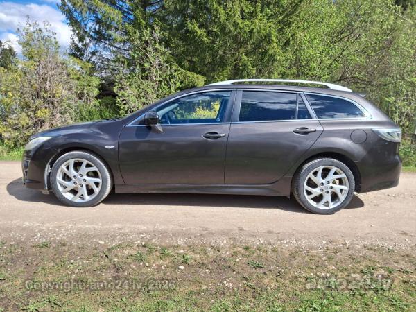 Brown Mazda 6 2012 in Tallinn, with an engine capacity of 2.20 L and mileage of 342 thousand km for 2500 €, photo 3 on AUTOMOTO.COM.LV
