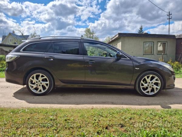 Brown Mazda 6 2012 in Tallinn, with an engine capacity of 2.20 L and mileage of 342 thousand km for 2500 €, photo 4 on AUTOMOTO.COM.LV