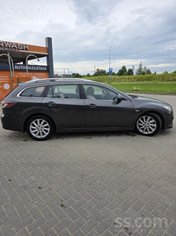 Brown Mazda 6 2012 in Jekabpils, with an engine capacity of 2.20 L and mileage of 264 thousand km for 4350 €, photo 8 on AUTOMOTO.COM.LV