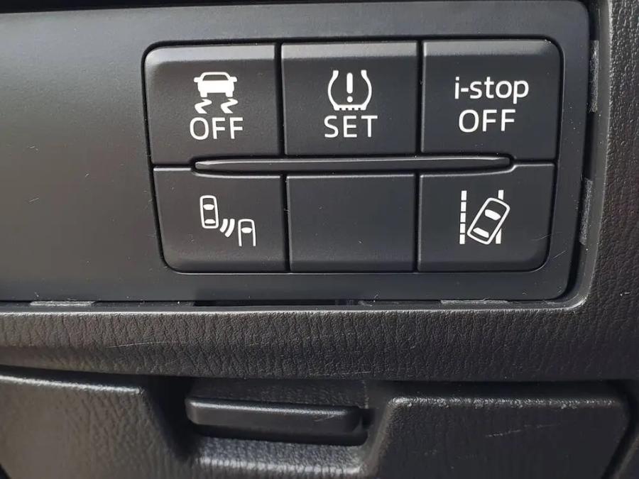 Brūns Mazda 6 2015 Jelgava, ar dzinēja tilpumu 2.20 L un nobraukumu 270 tūkst. km par 6950 €, foto 26 vietnē AUTOMOTO.COM.LV
