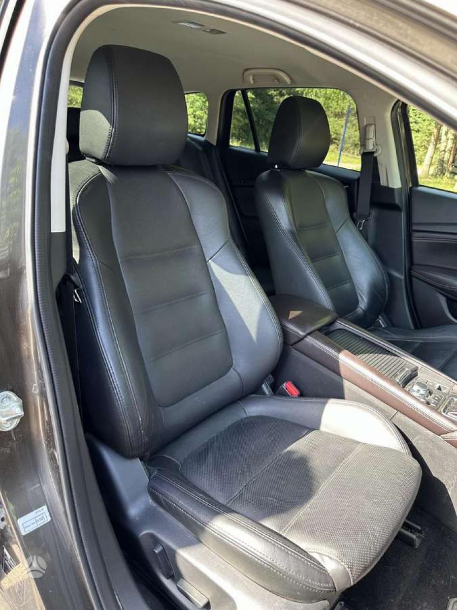 Brūns Mazda 6 2016 Elektrėnai, ar dzinēja tilpumu 2.19 L un nobraukumu 135 tūkst. km par 10550 €, foto 15 vietnē AUTOMOTO.COM.LV