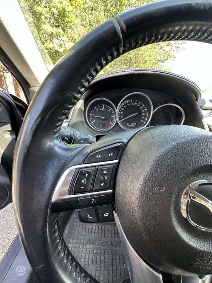 Brūns Mazda 6 2016 Elektrėnai, ar dzinēja tilpumu 2.19 L un nobraukumu 135 tūkst. km par 10550 €, foto 18 vietnē AUTOMOTO.COM.LV