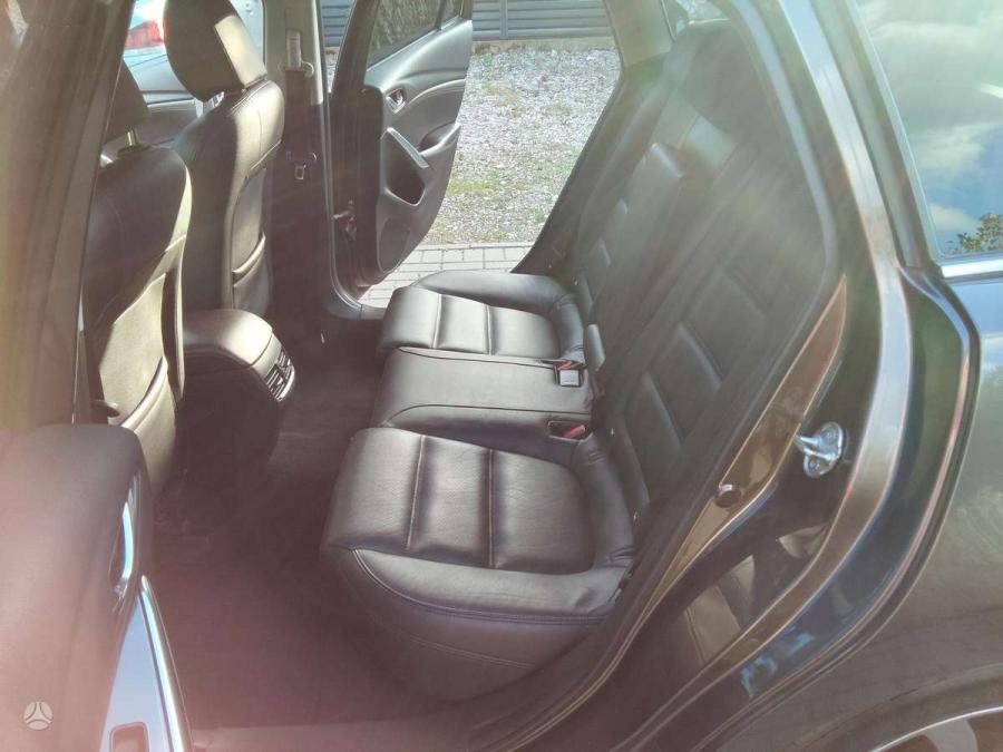 Brown Mazda 6 2017 in Vilnius, with an engine capacity of 2.19 L and mileage of 192 thousand km for 7650 €, photo 17 on AUTOMOTO.COM.LV