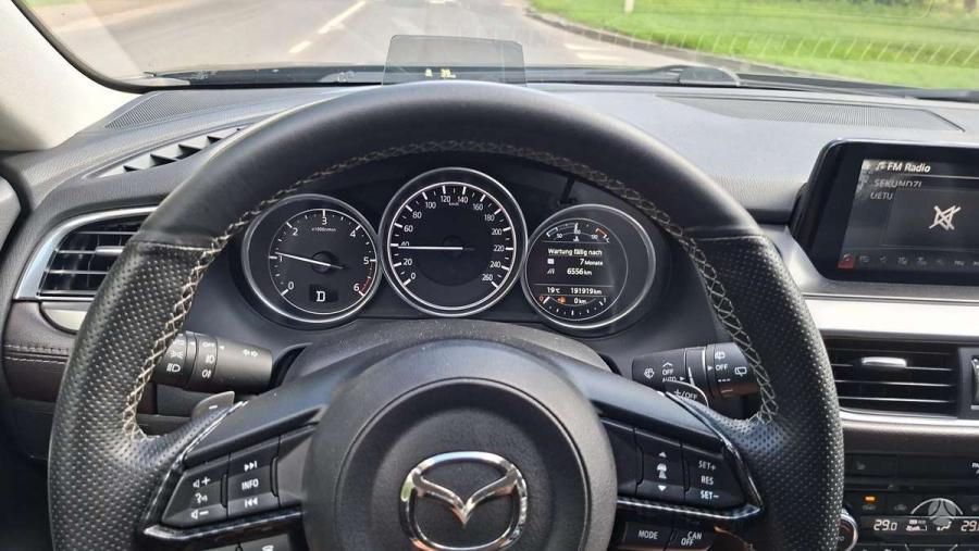 Brown Mazda 6 2017 in Vilnius, with an engine capacity of 2.19 L and mileage of 192 thousand km for 7650 €, photo 29 on AUTOMOTO.COM.LV
