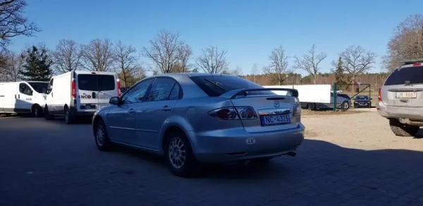 Pelēks Mazda 6 2004 Valmiera, ar dzinēja tilpumu 2.20 L un nobraukumu 313 tūkst. km par 1000 €, foto 5 vietnē AUTOMOTO.COM.LV