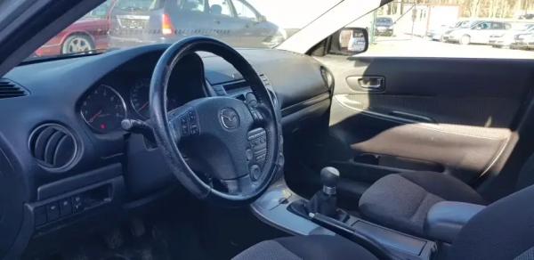 Pelēks Mazda 6 2004 Valmiera, ar dzinēja tilpumu 2.20 L un nobraukumu 313 tūkst. km par 1000 €, foto 10 vietnē AUTOMOTO.COM.LV