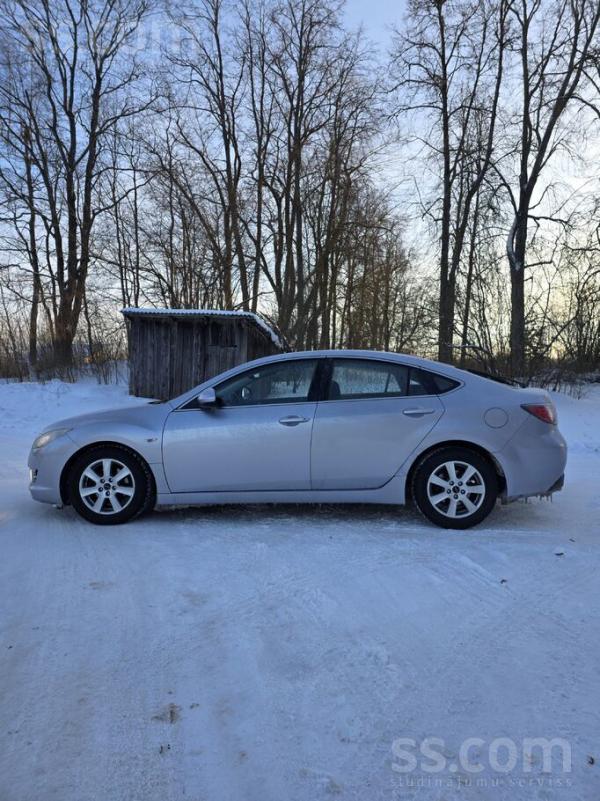 Grey Mazda 6 2008 in Preili, with an engine capacity of 2.00 L and mileage of 233 thousand km for 1750 €, photo 4 on AUTOMOTO.COM.LV
