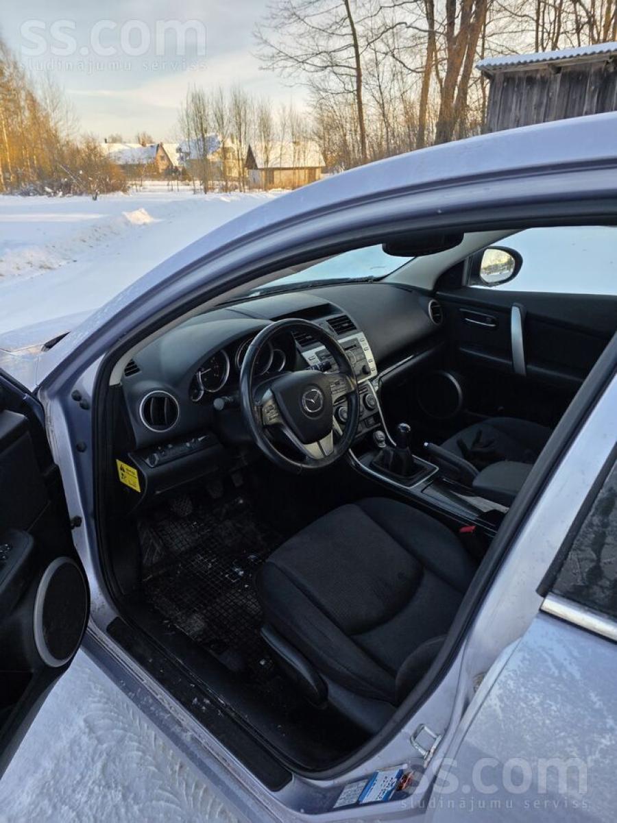 Pelēks Mazda 6 2008 Preiļi, ar dzinēja tilpumu 2.00 L un nobraukumu 233 tūkst. km par 1350 €, foto 7 vietnē AUTOMOTO.COM.LV