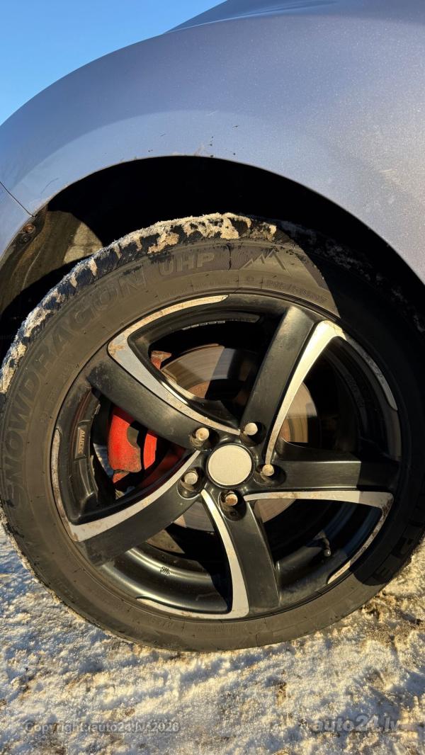 Pelēks Mazda 6 2008 Tallina, ar dzinēja tilpumu 2.00 L un nobraukumu 302 tūkst. km par 2250 €, foto 11 vietnē AUTOMOTO.COM.LV