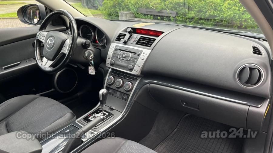 Pelēks Mazda 6 2008 Tallina, ar dzinēja tilpumu 2.00 L un nobraukumu 142 tūkst. km par 5190 €, foto 11 vietnē AUTOMOTO.COM.LV