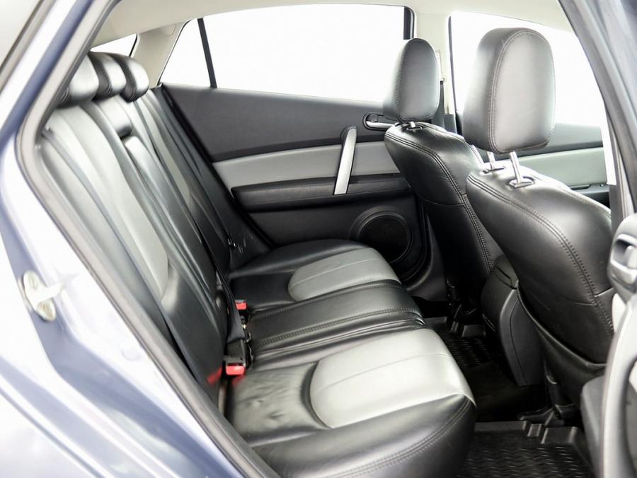 Pelēks Mazda 6 2008 Tallina, ar dzinēja tilpumu 2.00 L un nobraukumu 343 tūkst. km par 1699 €, foto 15 vietnē AUTOMOTO.COM.LV