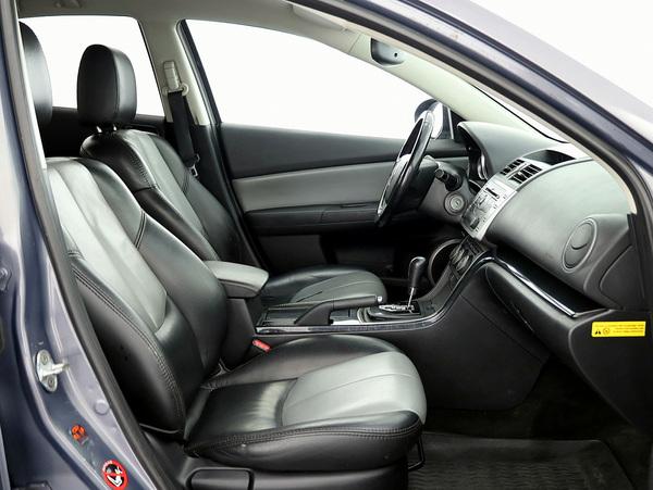 Grey Mazda 6 2008 in Tallinn, with an engine capacity of 2.00 L and mileage of 343 thousand km for 1499 €, photo 7 on AUTOMOTO.COM.LV
