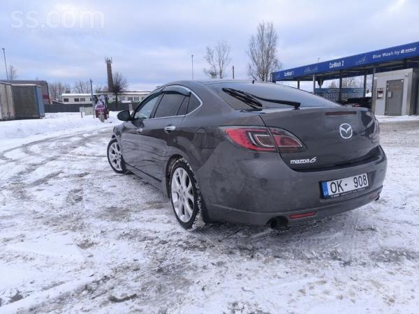 Pelēks Mazda 6 2009 Rēzekne, ar dzinēja tilpumu 2.20 L un nobraukumu 327 tūkst. km par 2600 €, foto 5 vietnē AUTOMOTO.COM.LV