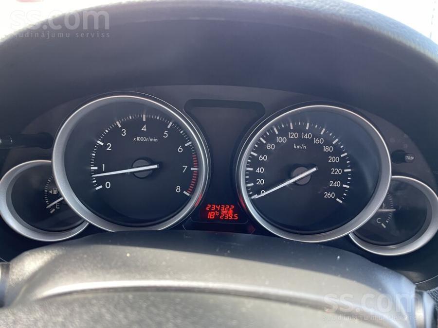 Pelēks Mazda 6 2009 Talsi, ar dzinēja tilpumu 1.80 L un nobraukumu 234 tūkst. km par 2300 €, foto 17 vietnē AUTOMOTO.COM.LV
