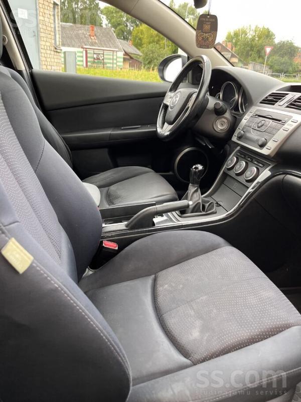 Pelēks Mazda 6 2009 Daugavpils, ar dzinēja tilpumu 2.20 L un nobraukumu 391 tūkst. km par 1500 €, foto 7 vietnē AUTOMOTO.COM.LV