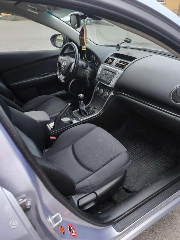 Pelēks Mazda 6 2009 Panevēža, ar dzinēja tilpumu 1.80 L un nobraukumu 240 tūkst. km par 3300 €, foto 6 vietnē AUTOMOTO.COM.LV
