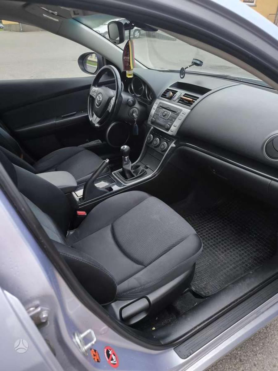 Grey Mazda 6 2009 in Panevezys, with an engine capacity of 1.80 L and mileage of 240 thousand km for 3300 €, photo 7 on AUTOMOTO.COM.LV