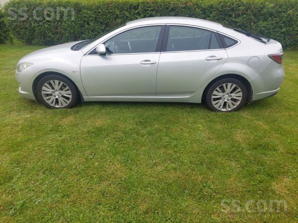 Mazda 6 2009 in Riga on AUTOMOTO.COM.LV Grey Mazda 6 2009 in Riga, with an engine capacity of 1.80 L and mileage of 236 thousand km for 2300 €, photo 6 on AUTOMOTO.COM.LV