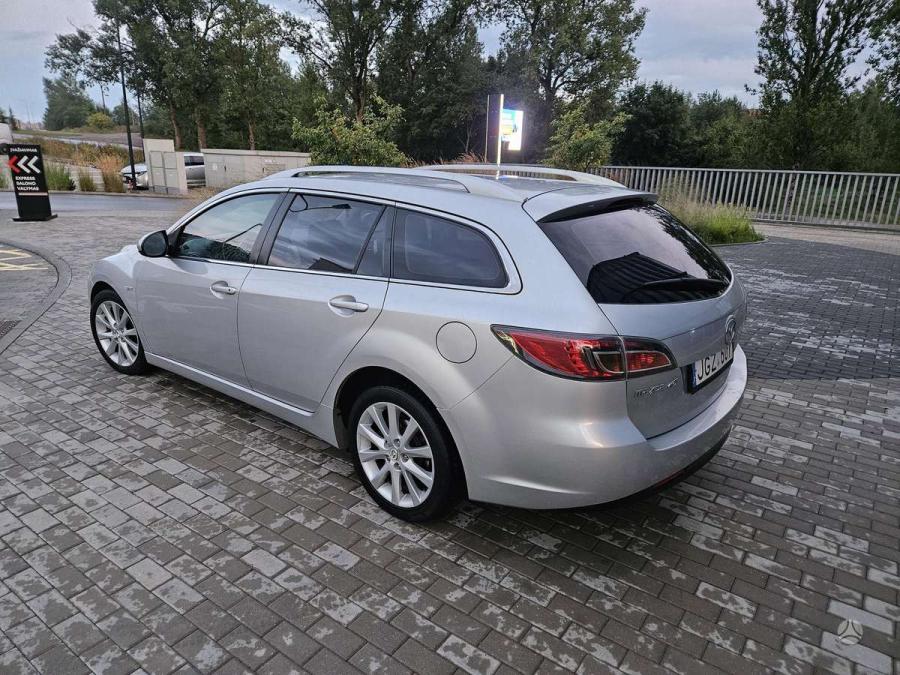 Grey Mazda 6 2009 in Vilnius, with an engine capacity of 2.20 L and mileage of 320 thousand km for 1990 €, photo 7 on AUTOMOTO.COM.LV