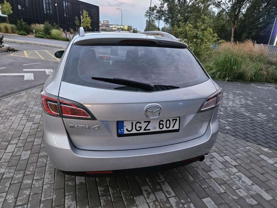 Grey Mazda 6 2009 in Vilnius, with an engine capacity of 2.20 L and mileage of 320 thousand km for 1990 €, photo 8 on AUTOMOTO.COM.LV