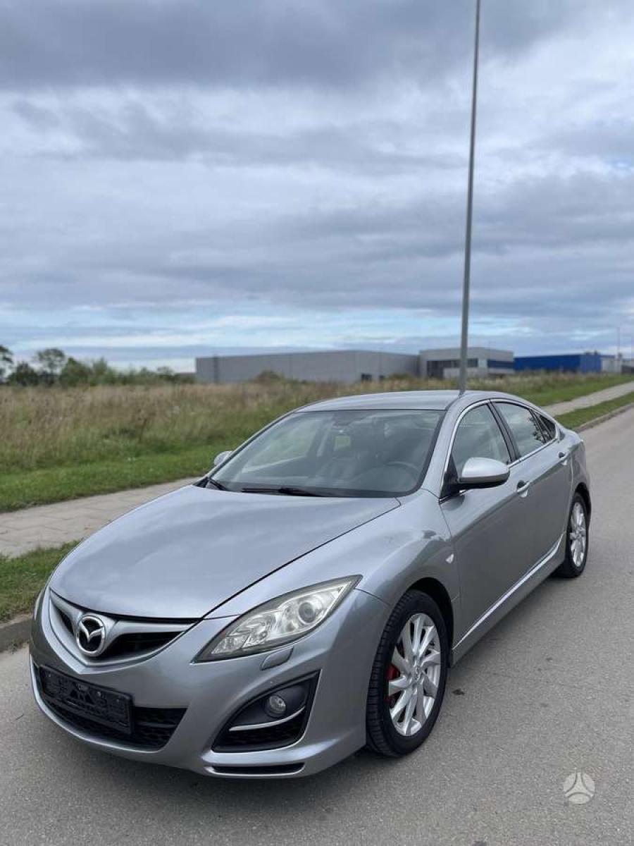 Grey Mazda 6 2011 in Alytus, with an engine capacity of 2.20 L and mileage of 354 thousand km for 2300 €, photo 5 on AUTOMOTO.COM.LV
