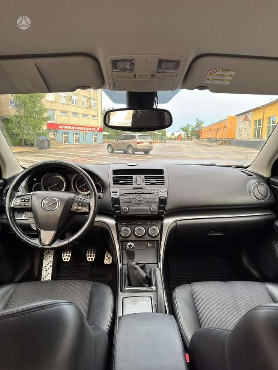 Grey Mazda 6 2011 in Alytus, with an engine capacity of 2.20 L and mileage of 354 thousand km for 2300 €, photo 7 on AUTOMOTO.COM.LV