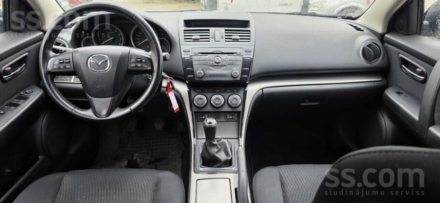 Grey Mazda 6 2013 in Valmiera, with an engine capacity of 2.00 L and mileage of 153 thousand km for 3400 €, photo 8 on AUTOMOTO.COM.LV